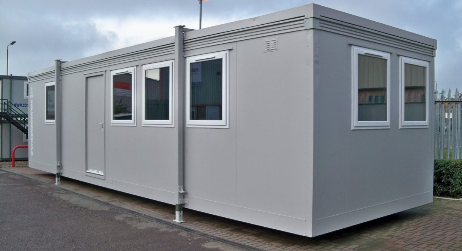 Reliable Portable Office Cabin | Comfort & Productivity